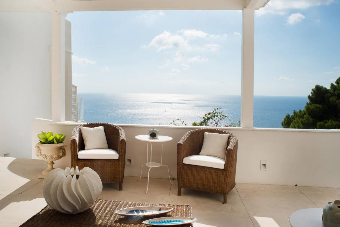 180 M² Villa ∙ 3 Camere Da Letto ∙ 6 Ospiti - Isola di Capri