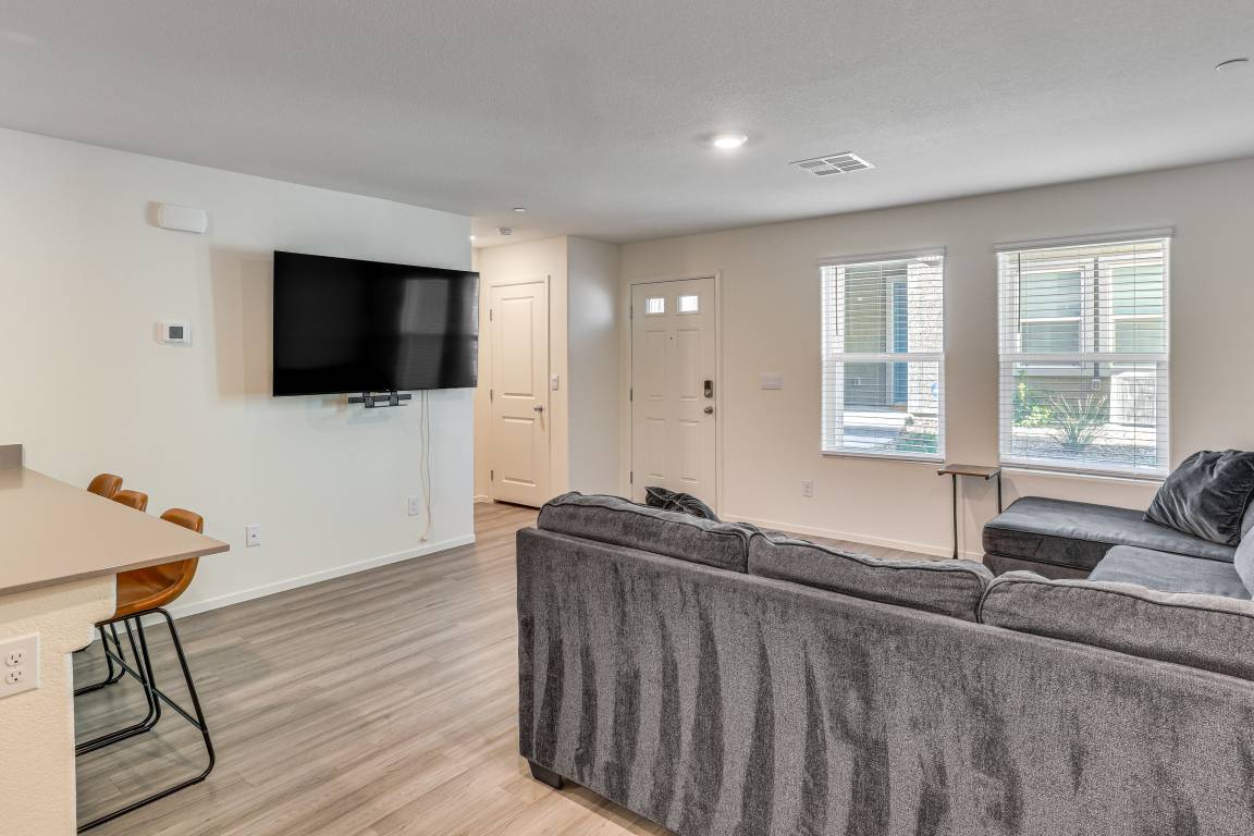 120 M² Apartment ∙ 2 Bedrooms ∙ 6 Guests - Henderson, NV