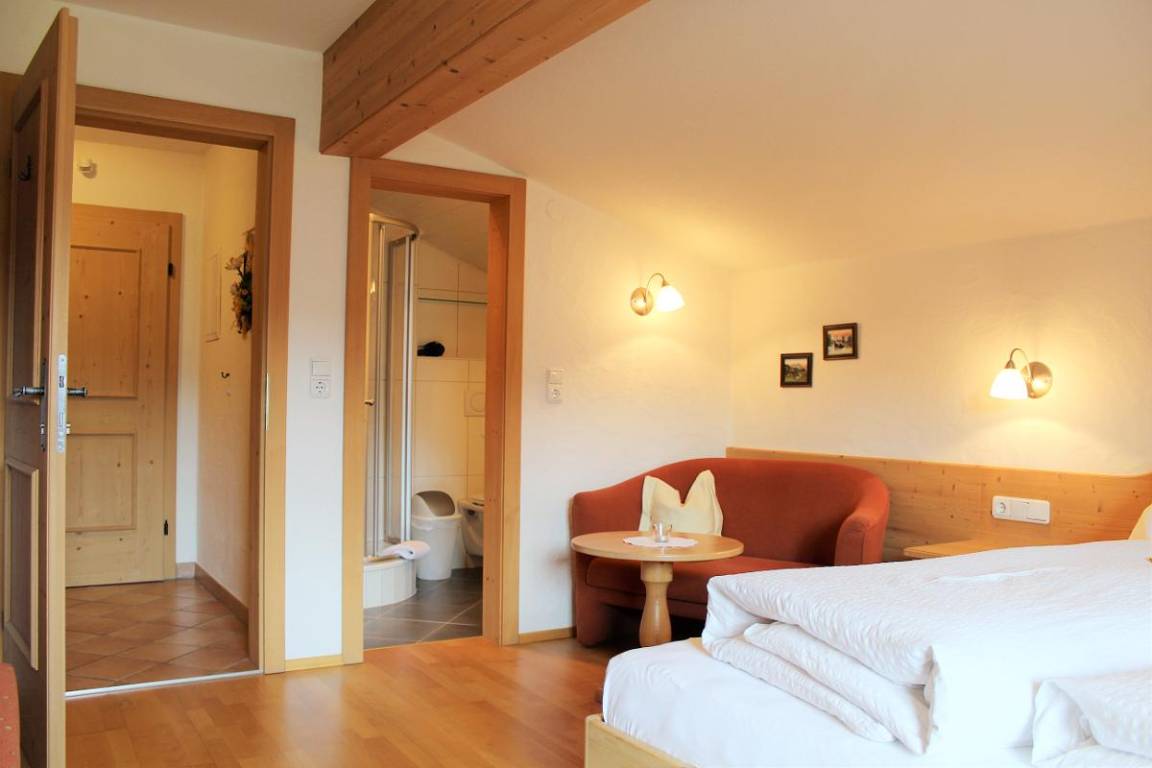 50 M² Ferienwohnung ∙ 2 Schlafzimmer ∙ 5 Gäste - Obertilliach