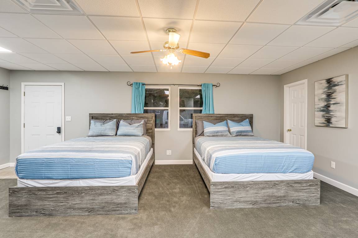 92 M² Apartment ∙ 4 Guests - Fredonia, KS