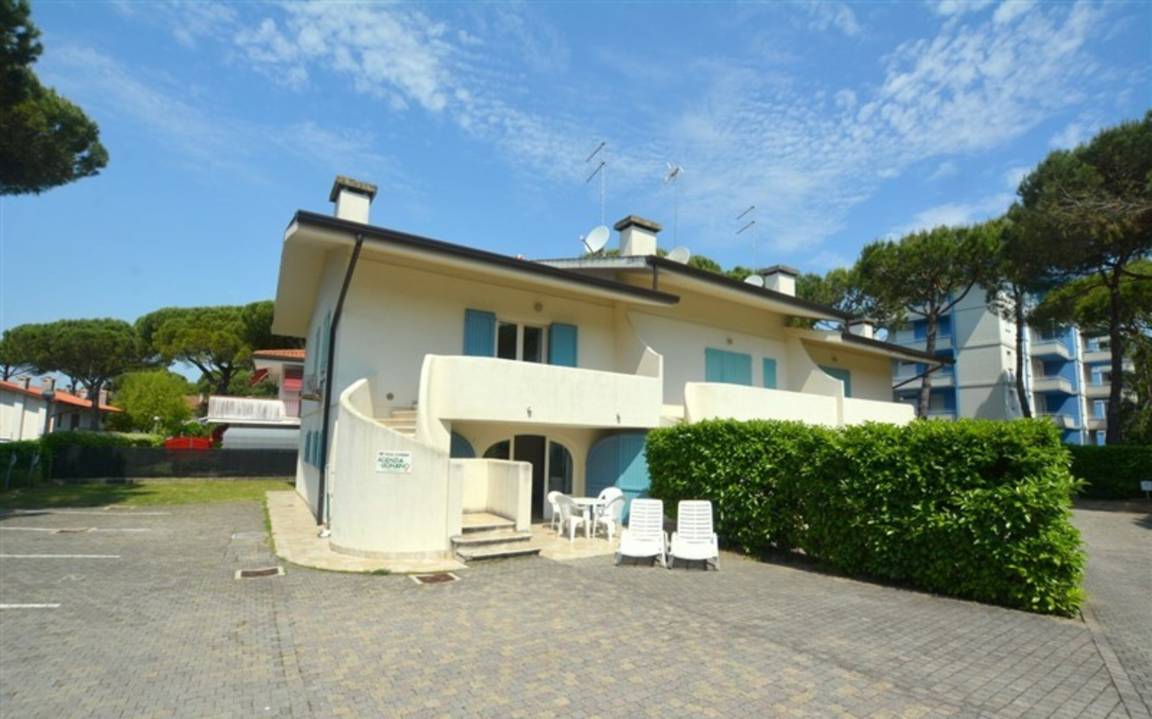 60 M² Ferienwohnung ∙ 3 Schlafzimmer ∙ 6 Gäste - Lignano Pineta