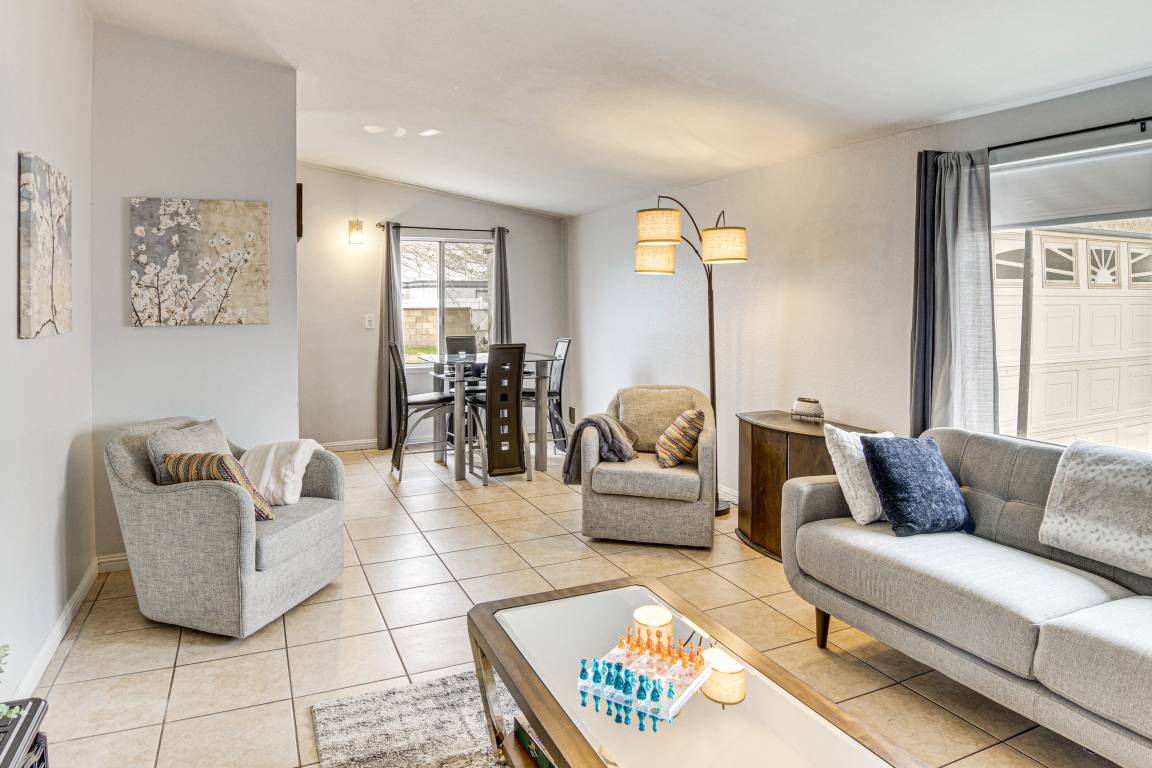 96 M² Maison De Vacances ∙ 3 Chambres ∙ 6 Personnes - Lancaster, CA