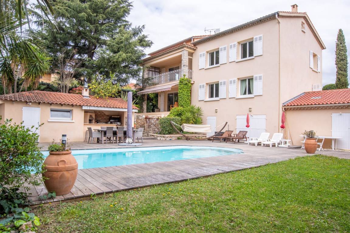 250 M² Casa ∙ 5 Camere Da Letto ∙ 10 Ospiti - La Garde