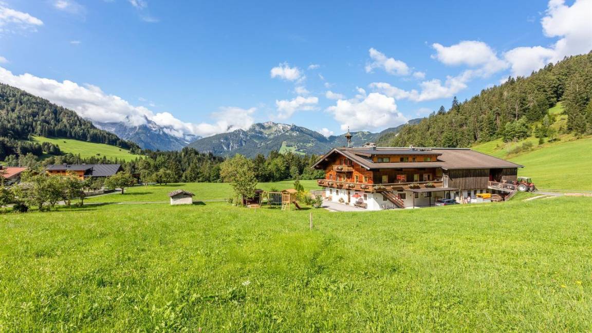 85 M² Ferienwohnung ∙ 2 Schlafzimmer ∙ 6 Gäste - Lofer