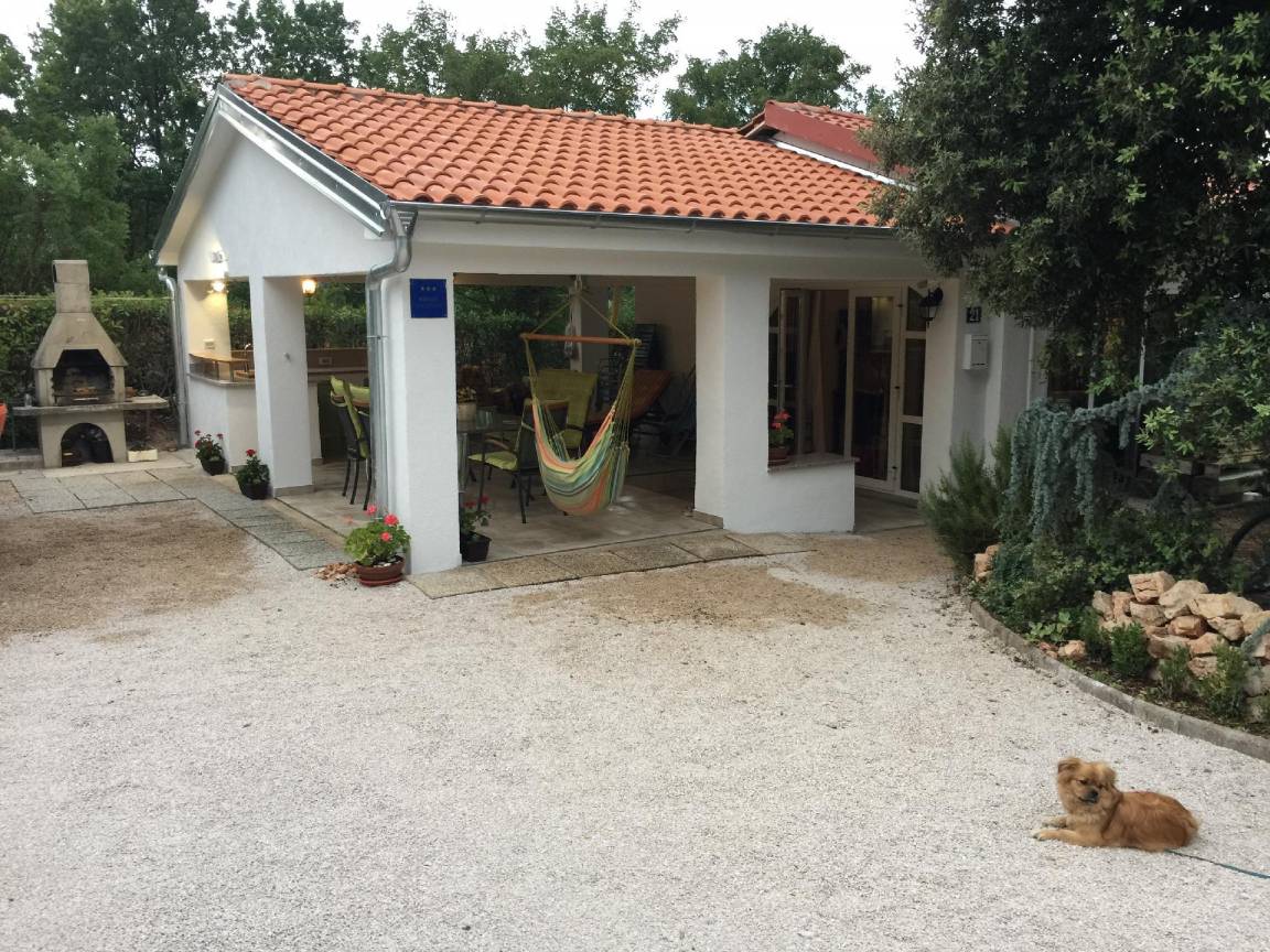 90 M² House ∙ 2 Bedrooms ∙ 5 Guests - Krk, Hırvatistan