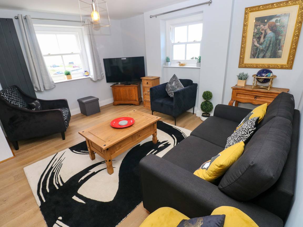 Cottage ∙ 2 Bedrooms ∙ 4 Guests - Solva