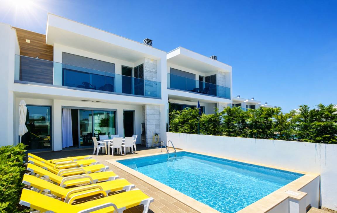 125 M² Villa ∙ 3 Bedrooms ∙ 8 Guests - Albufeira