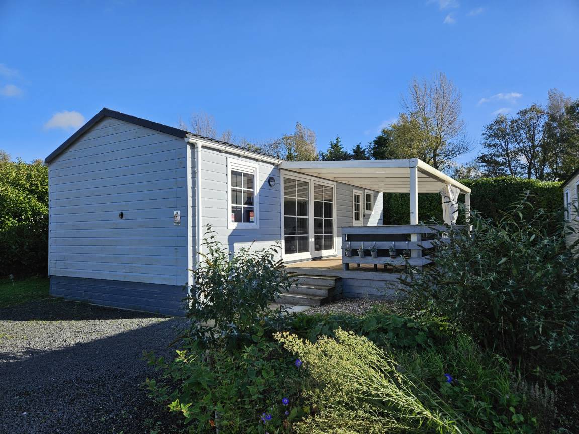 35 M² Chalet ∙ 2 Slaapkamers ∙ 4 Gasten - Goes