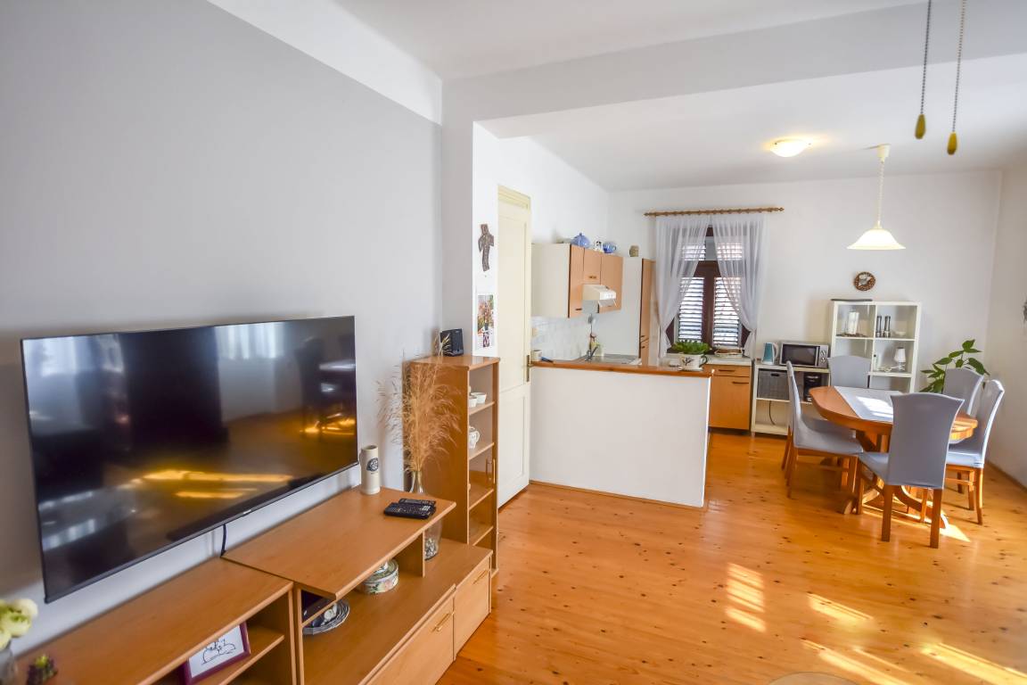 84 M² House ∙ 3 Bedrooms ∙ 5 Guests - Sali