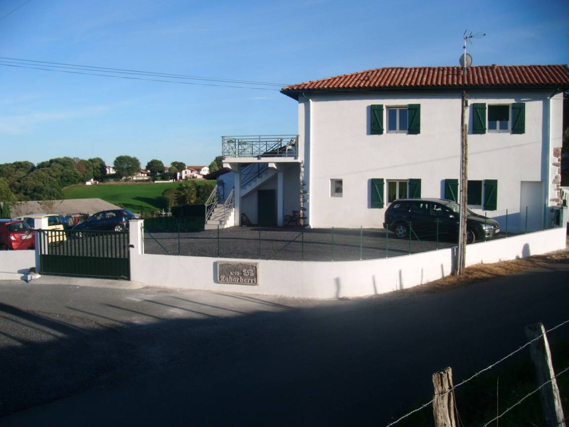 49 M² Appartement ∙ 1 Chambre ∙ 2 Personnes - Hasparren