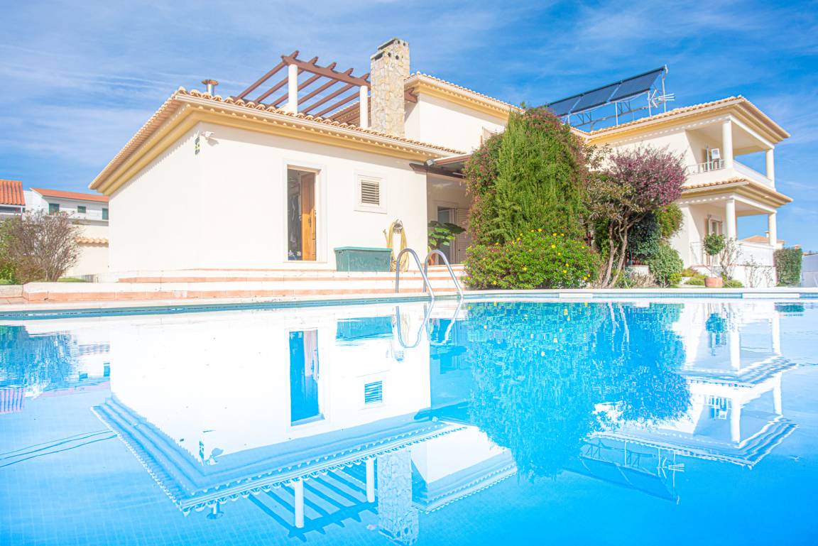 220 M² Villa ∙ 4 Habitaciones ∙ 10 Huéspedes - Barreiro