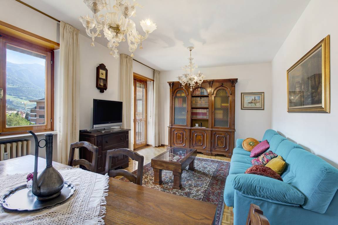 100 M² Appartamento ∙ 3 Camere Da Letto ∙ 6 Ospiti - Gressan