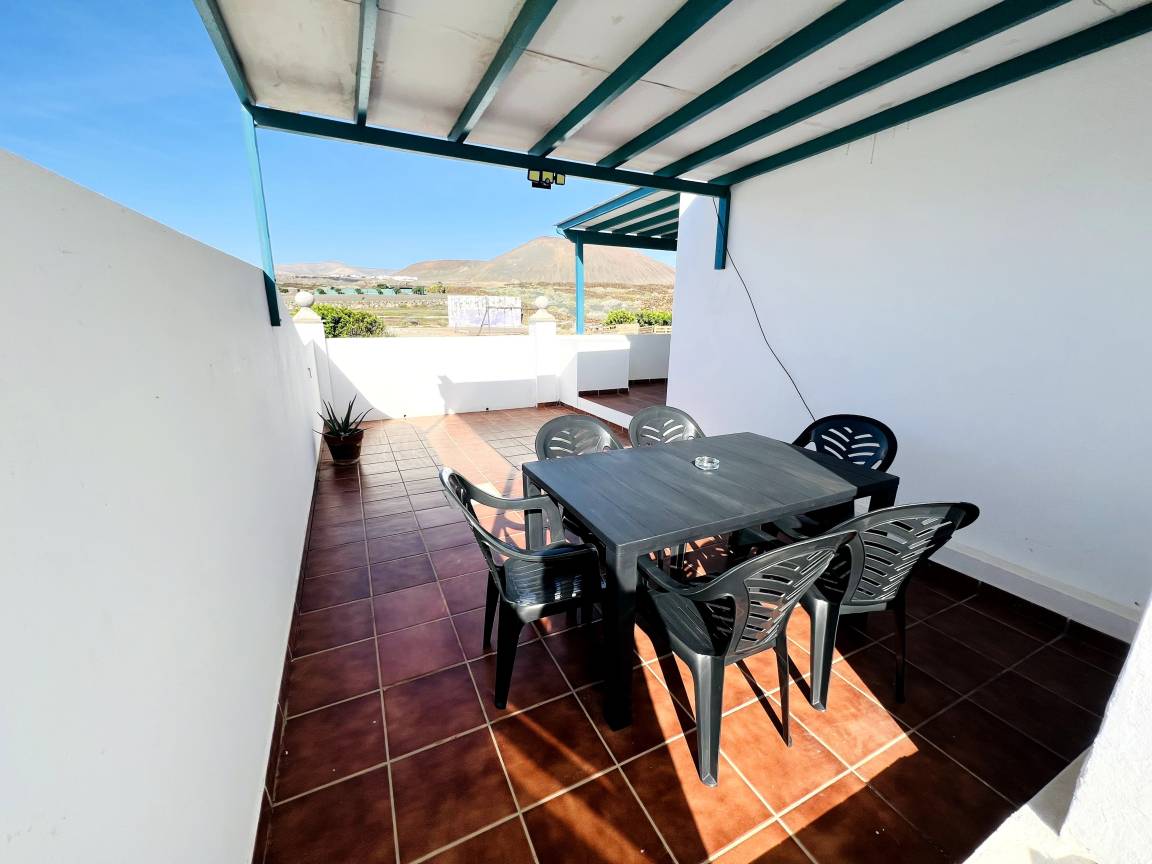 85 M² Casa ∙ 3 Habitaciones ∙ 5 Huéspedes - Costa Teguise