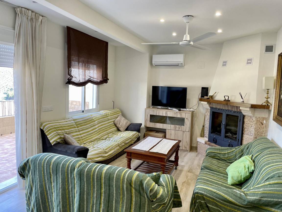 350 M² Cottage ∙ 5 Bedrooms ∙ 12 Guests - Iznájar