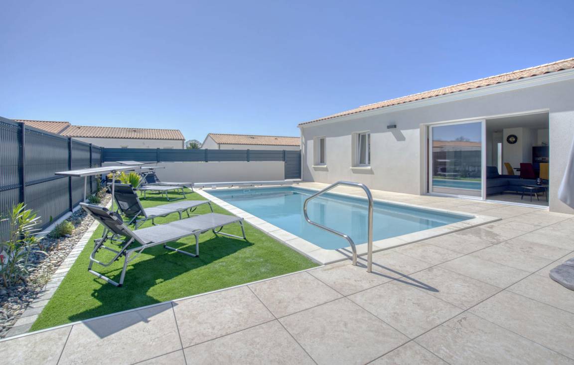 90 M² Huis ∙ 3 Slaapkamers ∙ 6 Gasten - Saujon
