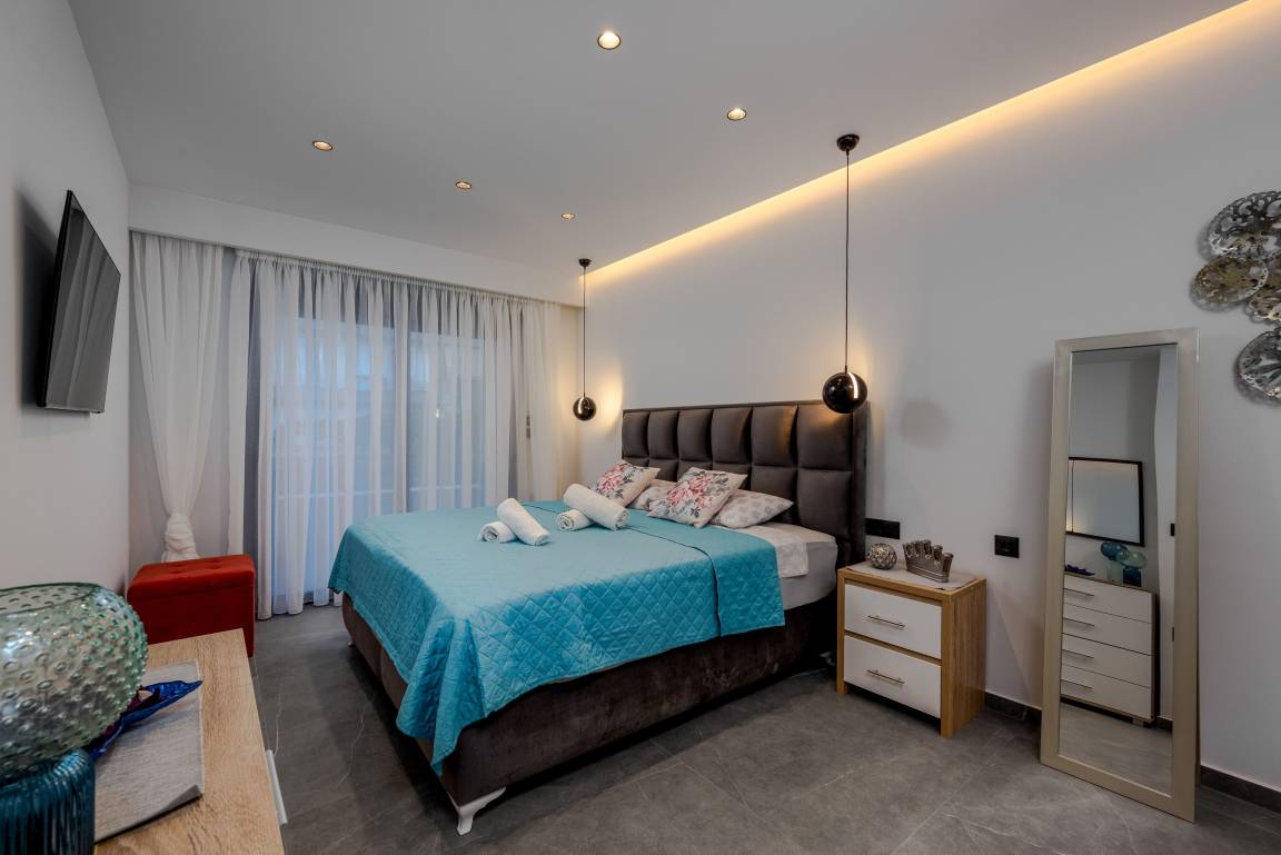 90 M² Apartment ∙ 2 Bedrooms ∙ 4 Guests - Rhodes
