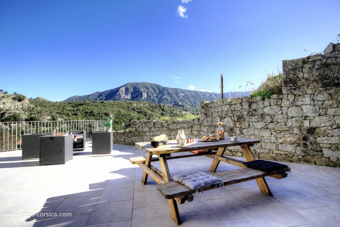 105 M² Gîte ∙ 2 Chambres ∙ 4 Personnes - Haute-Corse