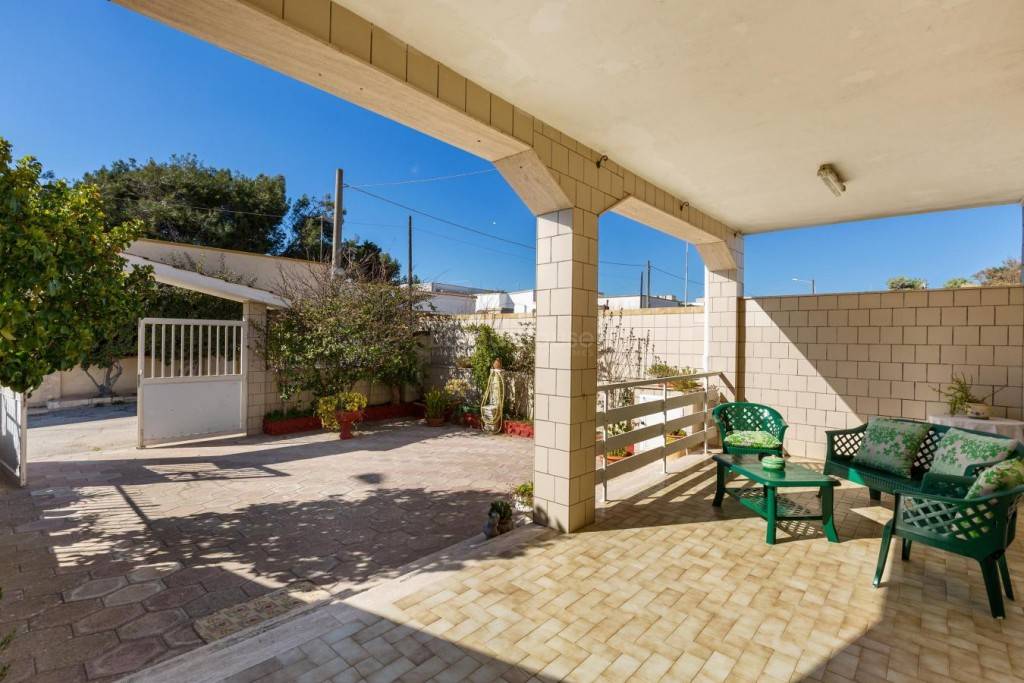 90 M² House ∙ 2 Bedrooms ∙ 5 Guests - Campomarino