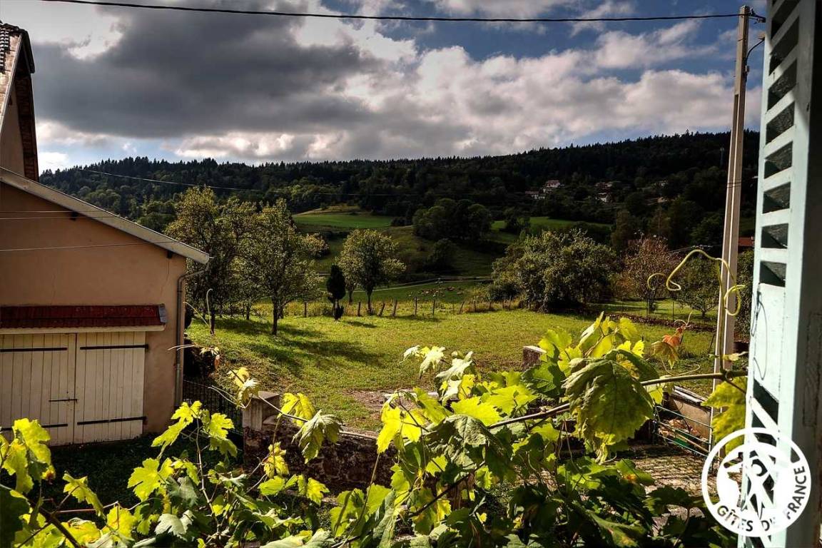 116 M² Gîte ∙ 4 Chambres ∙ 6 Personnes - Oyonnax
