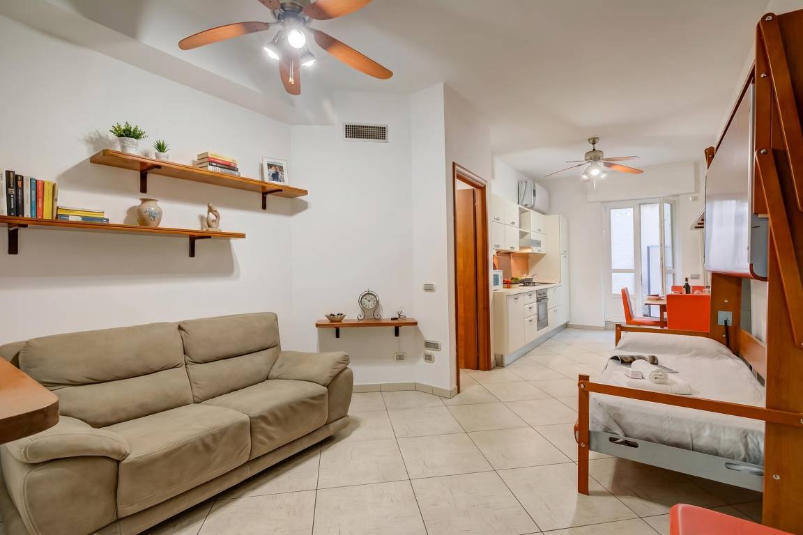 60 M² Apartamento ∙ 1 Habitación ∙ 4 Huéspedes - Alassio