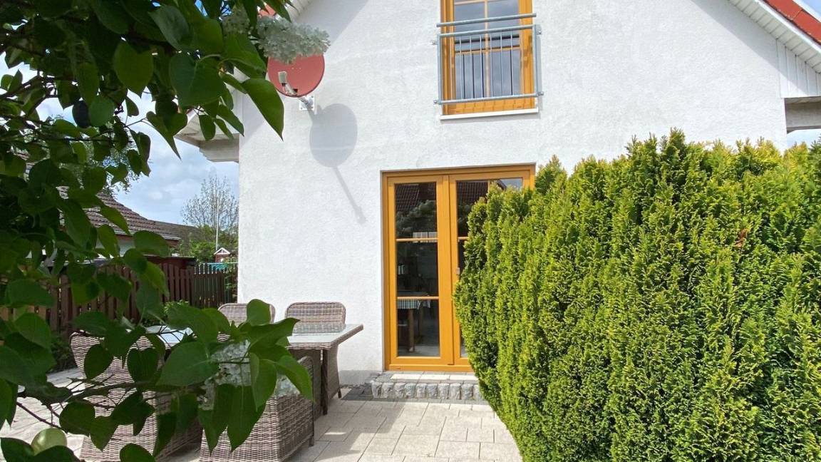 80 M² Ferienhaus ∙ 2 Schlafzimmer ∙ 4 Gäste - Fehmarn