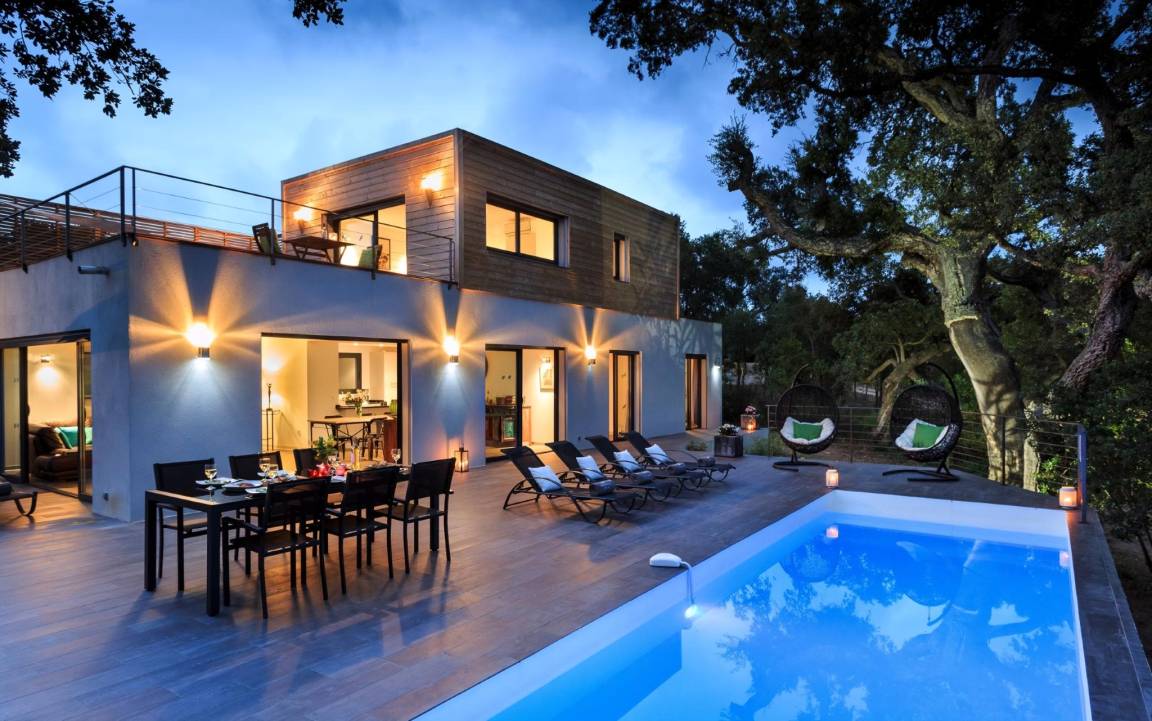 Villa ∙ 3 Bedrooms ∙ 6 Guests - Figari