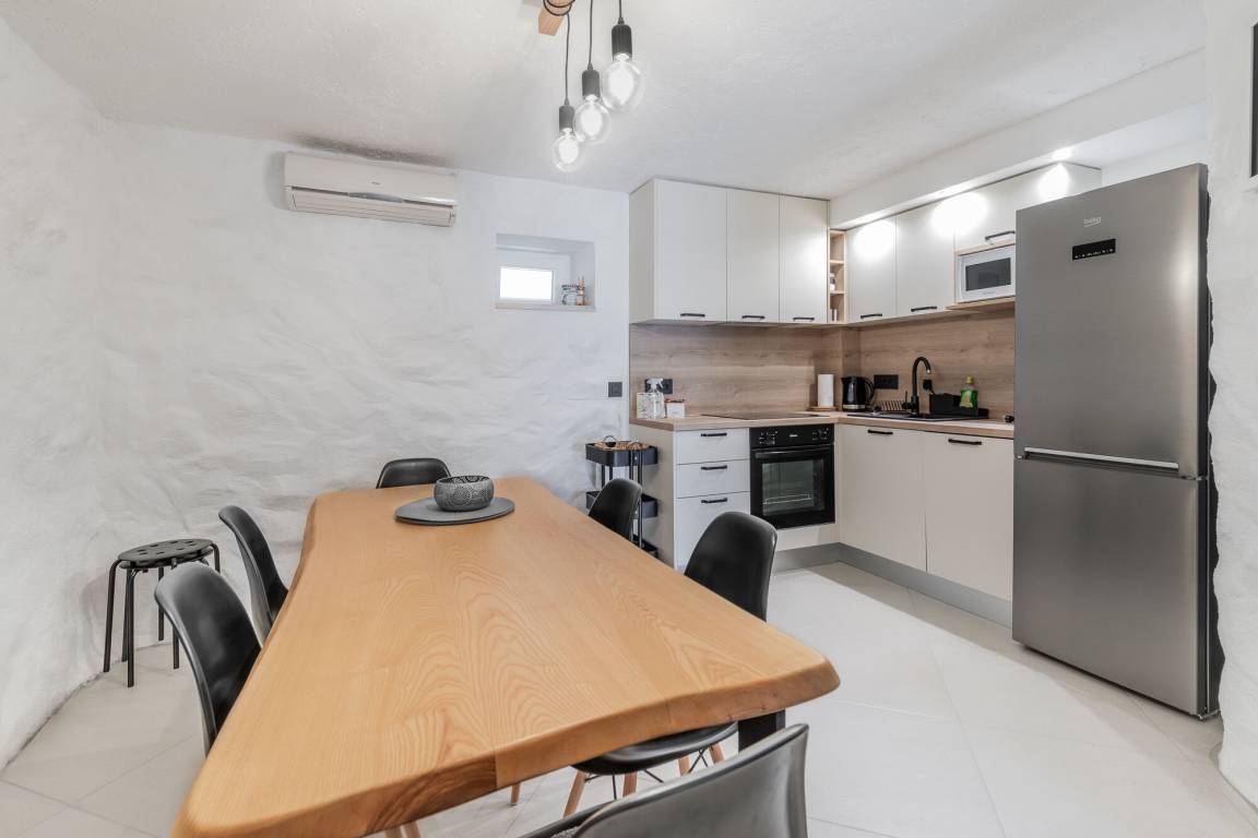 100 M² House ∙ 3 Bedrooms ∙ 6 Guests - Krk