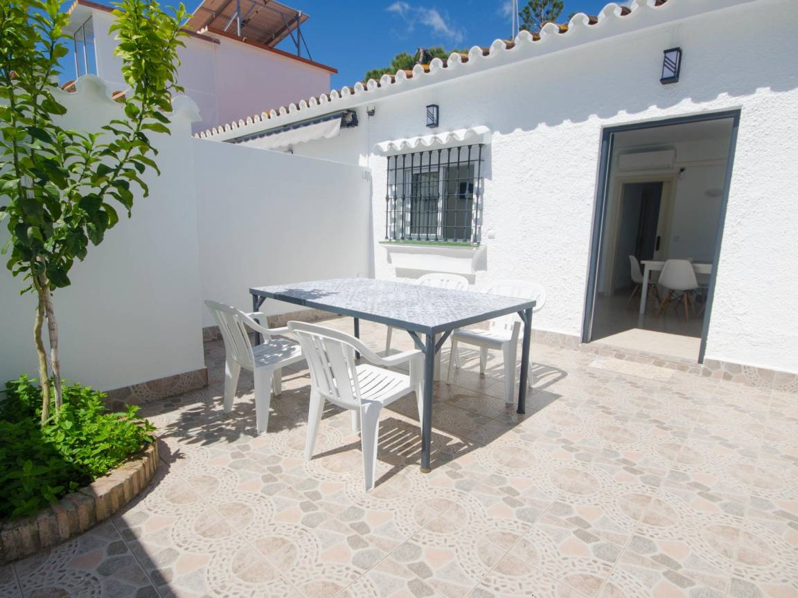60 M² Bungalow ∙ 1 Habitación ∙ 4 Huéspedes - Estepona