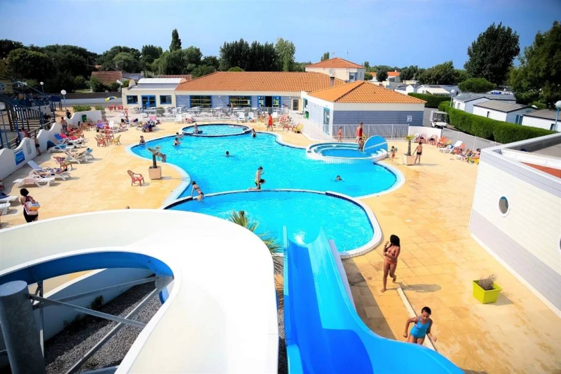 25 M² Camping ∙ 2 Chambres ∙ 6 Personnes - Fromentine