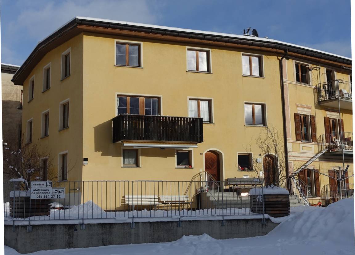 Ferienwohnung ∙ 2 Schlafzimmer ∙ 5 Gäste - Guarda, Schweiz