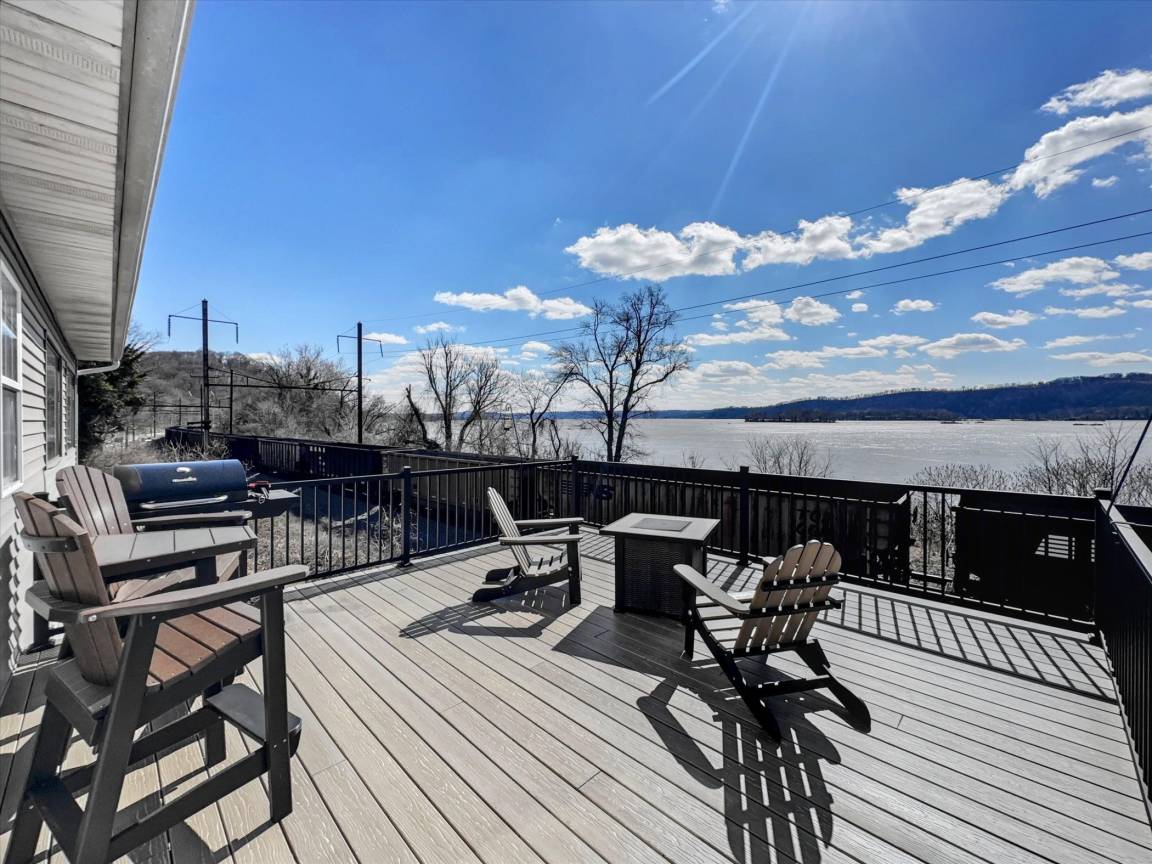 228 M² Condo ∙ 2 Bedrooms ∙ 4 Guests - Marietta, PA
