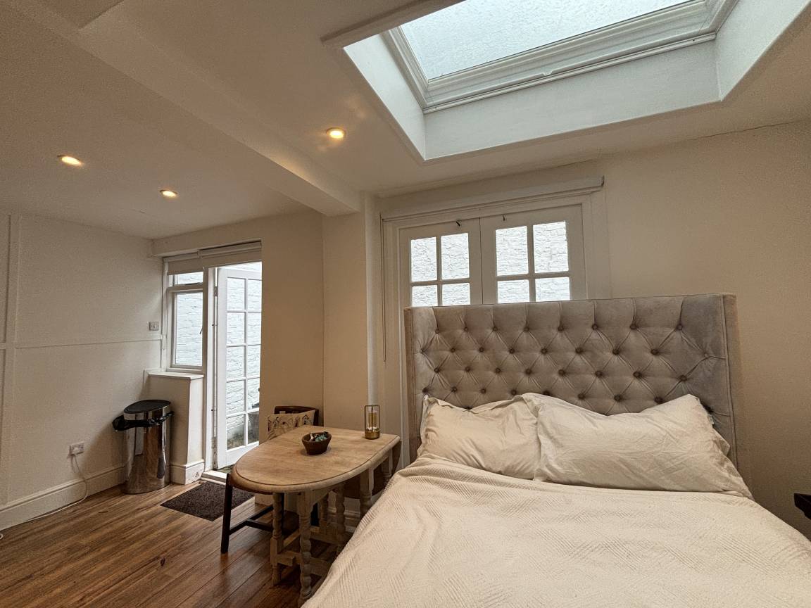 Apartment ∙ 2 Guests - London, UK