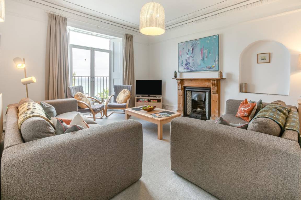 Cottage ∙ 5 Bedrooms ∙ 9 Guests - St Ives