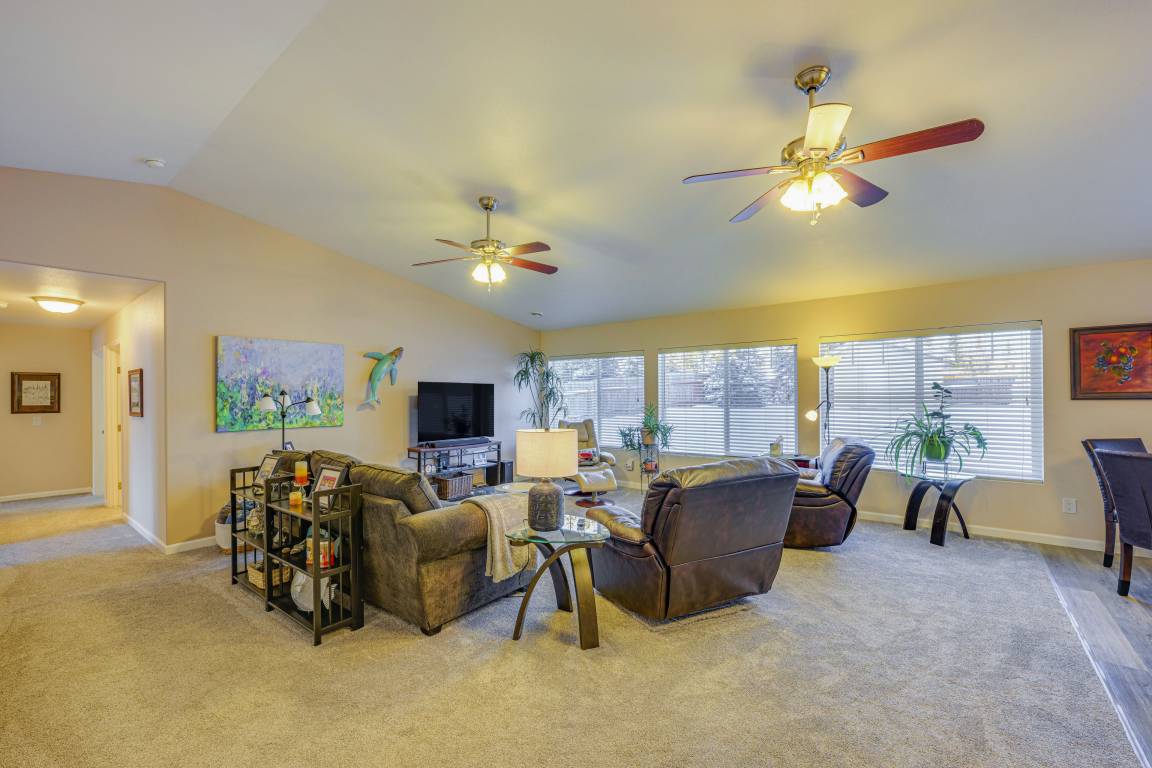 187 M² House ∙ 3 Bedrooms ∙ 6 Guests - Soldotna, AK