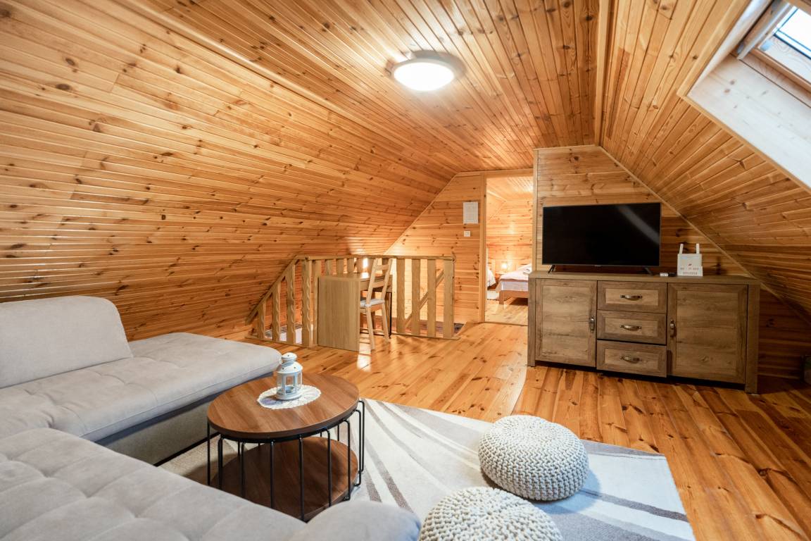 90 M² Chalet ∙ 2 Habitaciones ∙ 6 Huéspedes - Grabovac