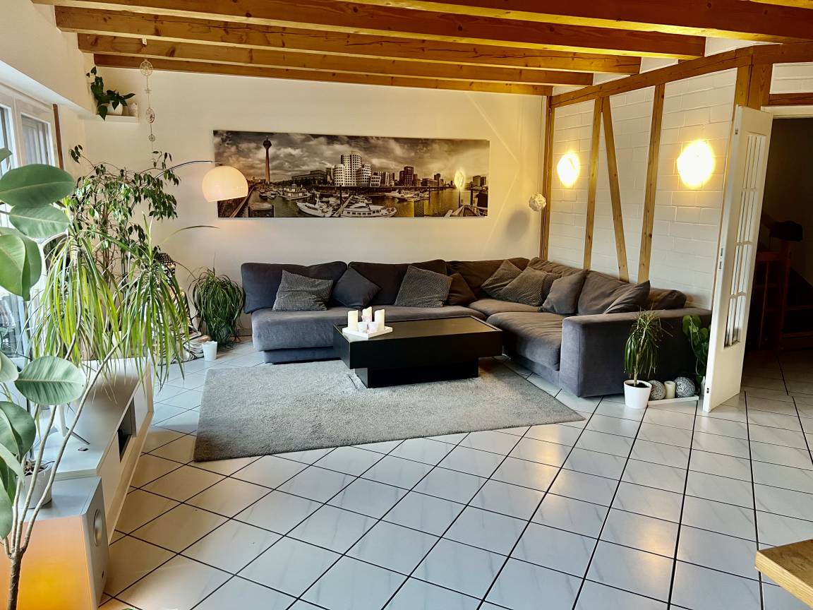 160 M² House ∙ 3 Bedrooms ∙ 7 Guests - Neuss