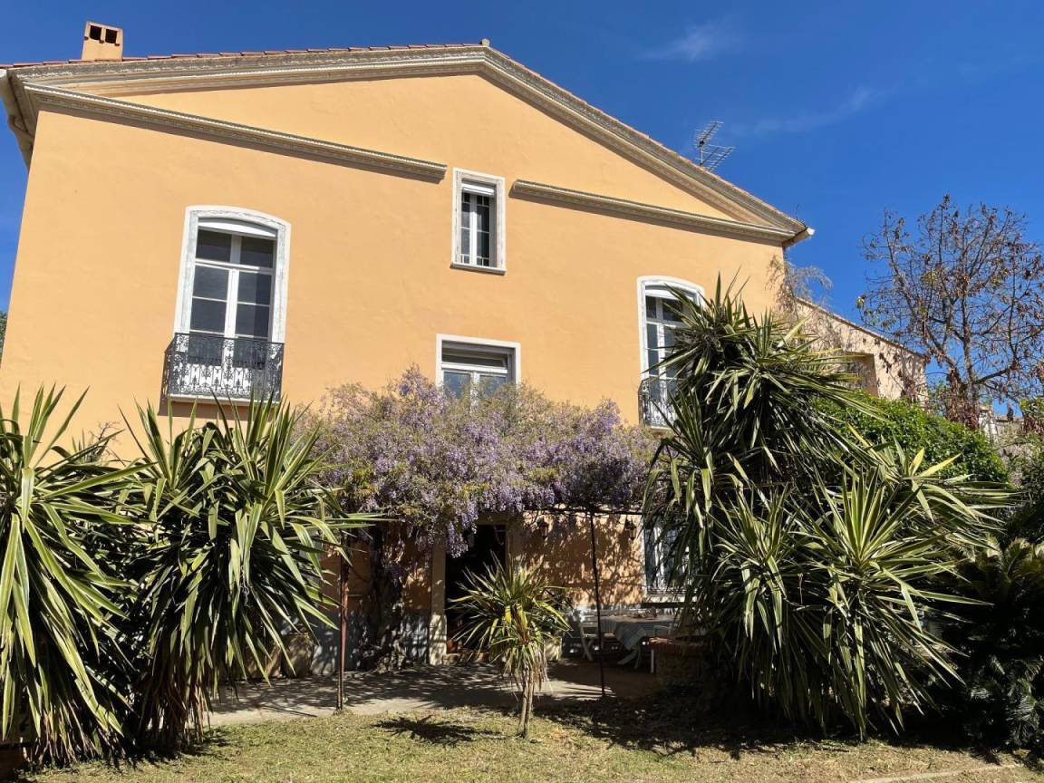 168 M² Gîte ∙ 5 Slaapkamers ∙ 10 Gasten - Perpignan