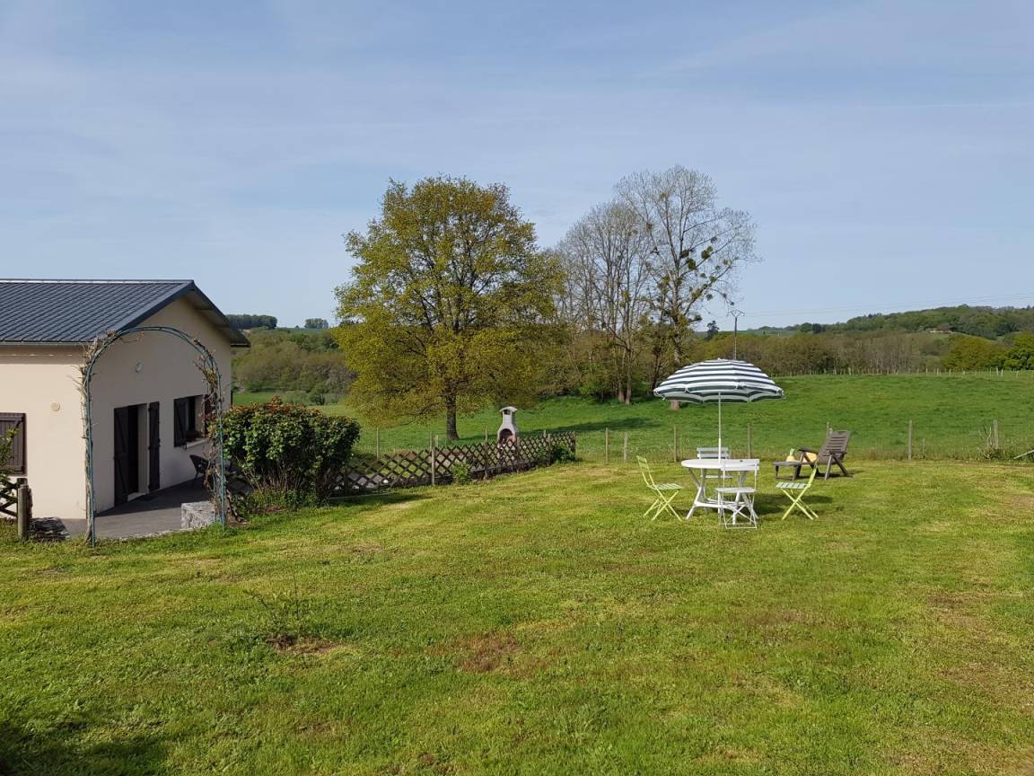 60 M² Gîte ∙ 2 Chambres ∙ 4 Personnes - Corrèze