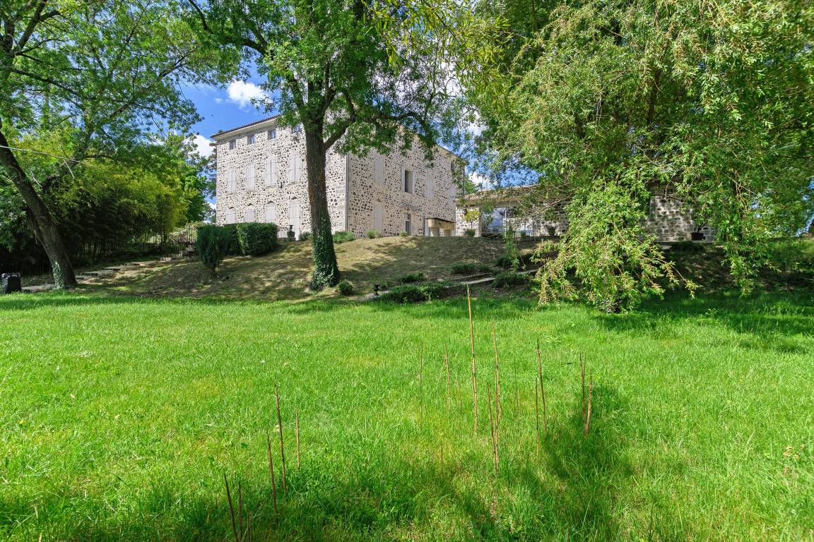 15 M² Chambre D'hôtes ∙ 1 Chambre ∙ 2 Personnes - Aubenas
