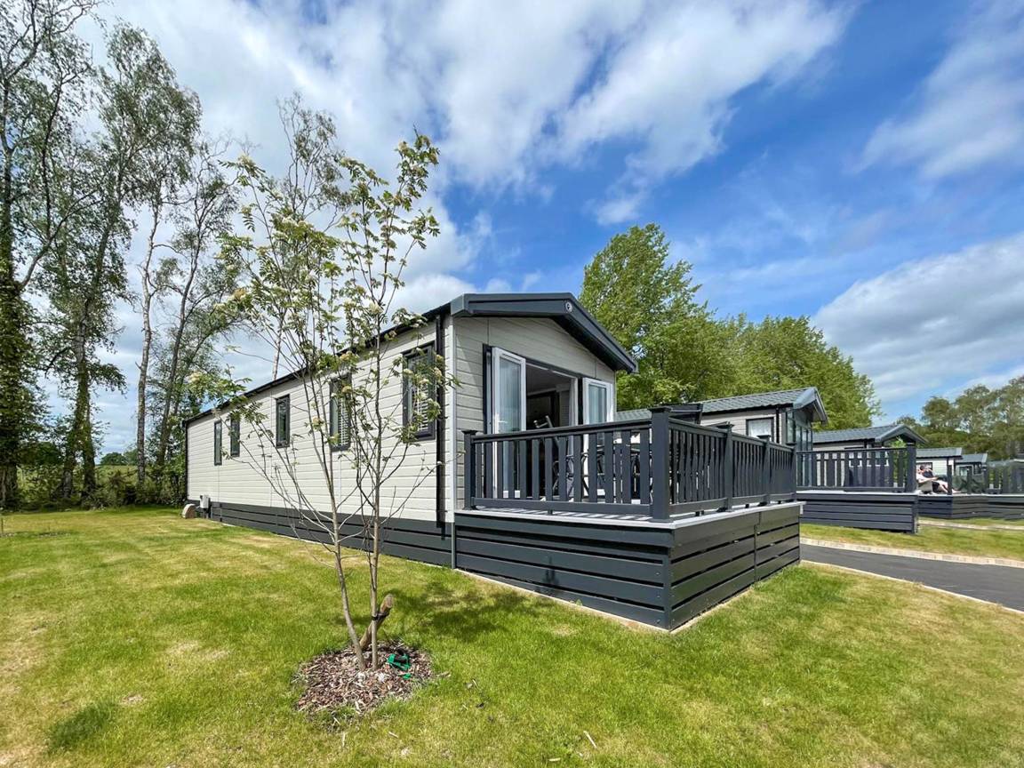 Cottage ∙ 2 Bedrooms ∙ 4 Guests - Southampton