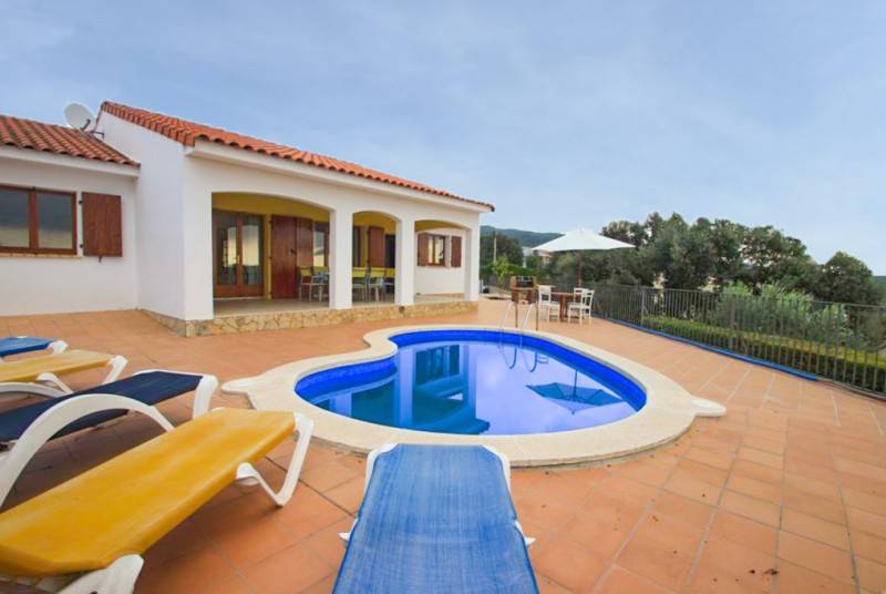 98 M² Villa ∙ 3 Chambres ∙ 6 Personnes - Calonge