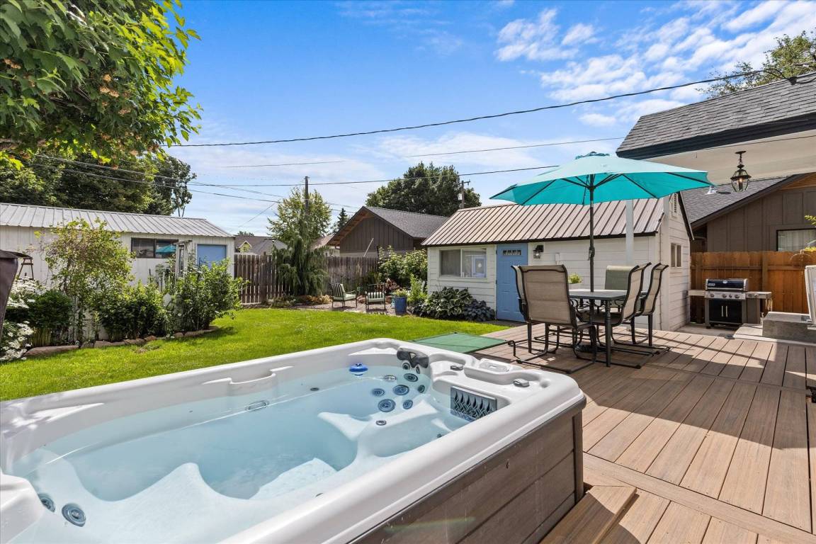 181 M² House ∙ 3 Bedrooms ∙ 6 Guests - Coeur d'Alene, ID