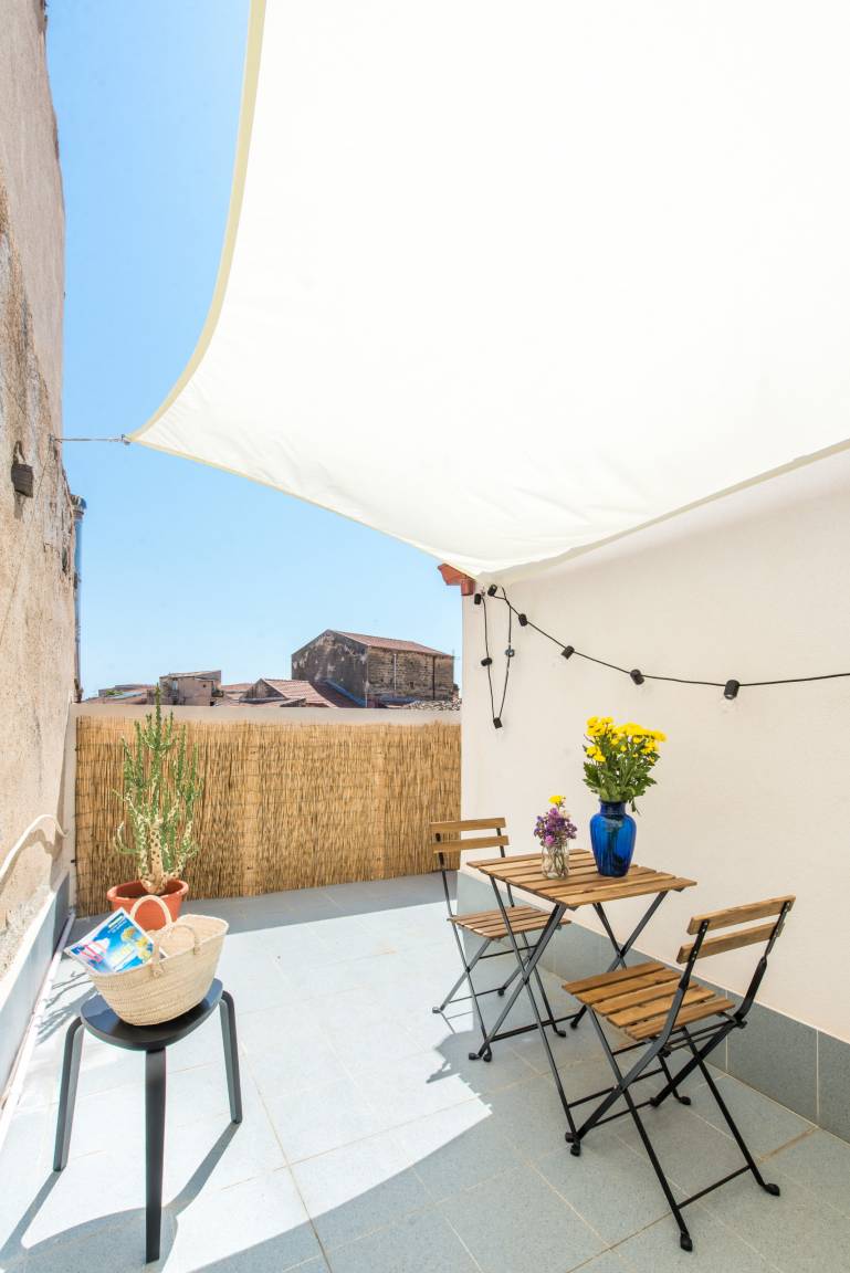 70 M² Apartment ∙ 1 Bedroom ∙ 2 Guests - Palermo, Italy