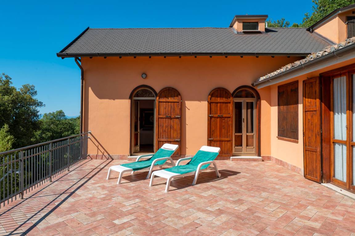 120 M² House ∙ 3 Bedrooms ∙ 6 Guests - Spoleto