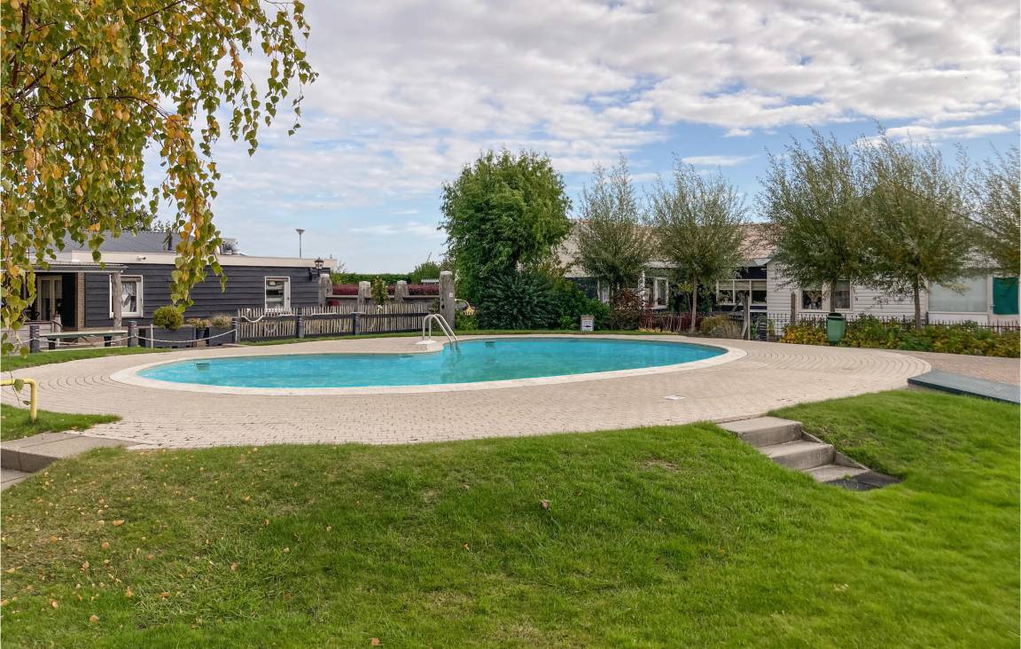 75 M² Maisonette ∙ 3 Bedrooms ∙ 8 Guests - Goes