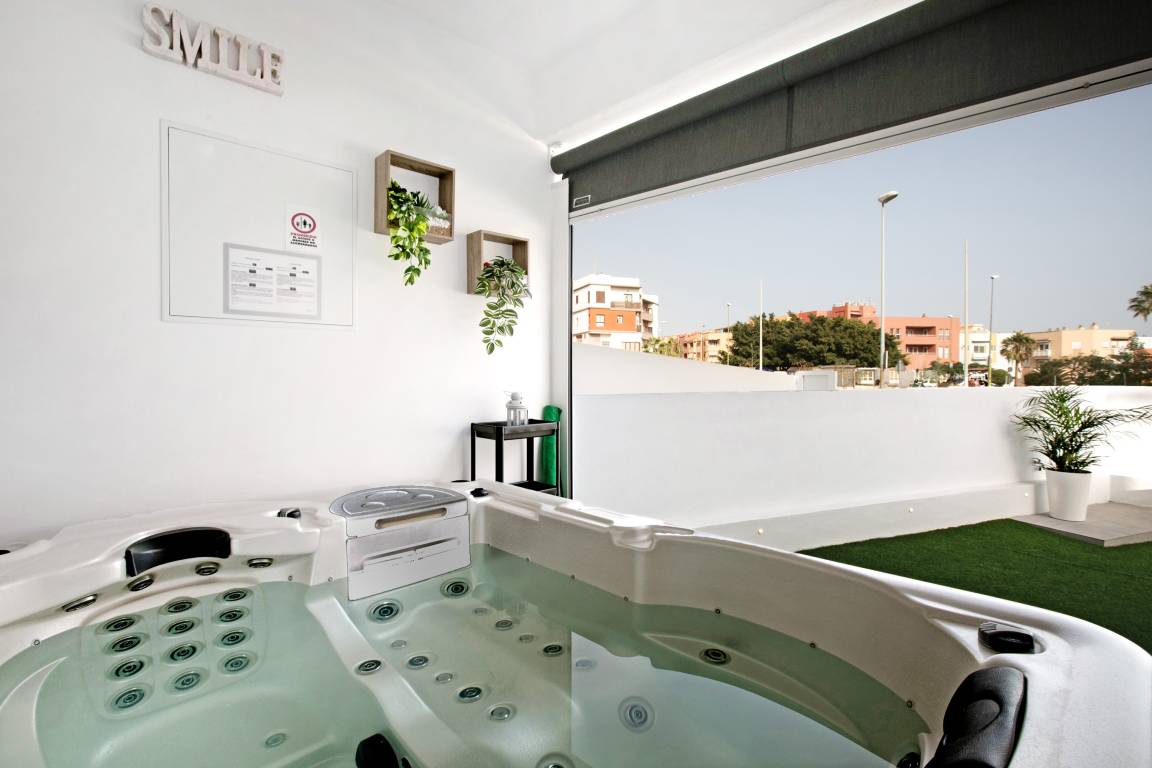 90 M² Ferienhaus ∙ 3 Schlafzimmer ∙ 6 Gäste - Candelaria