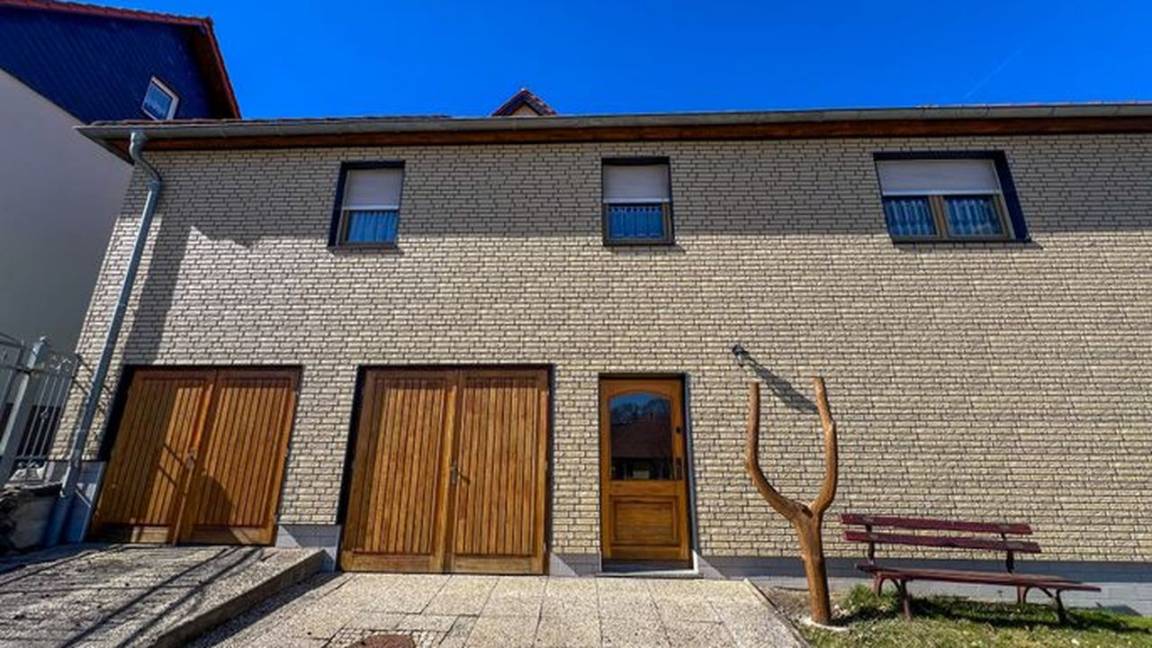 90 M² Ferienwohnung ∙ 2 Schlafzimmer ∙ 5 Gäste - Harzgerode