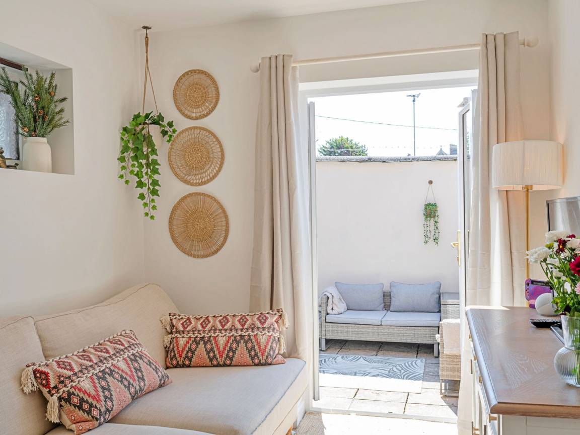 90 M² House ∙ 1 Bedroom ∙ 4 Guests - Summerleaze Beach