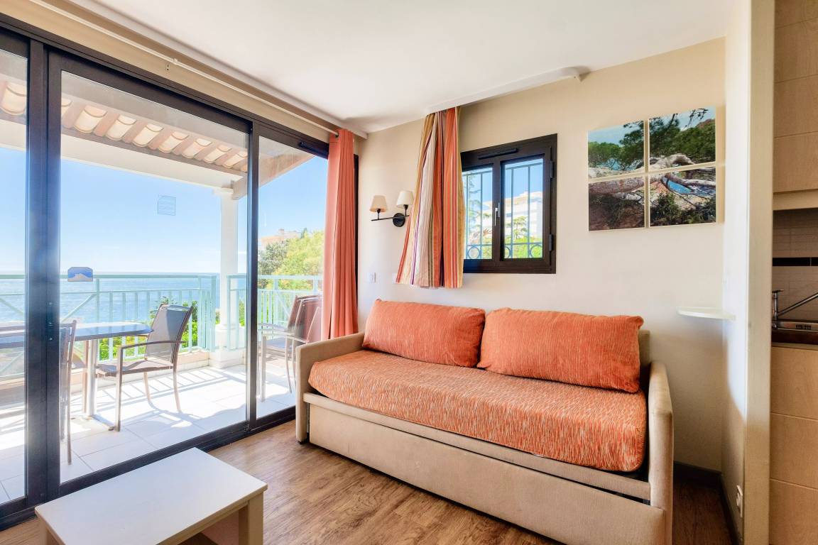 42 M² Apartment ∙ 2 Bedrooms ∙ 6 Guests - Valbonne