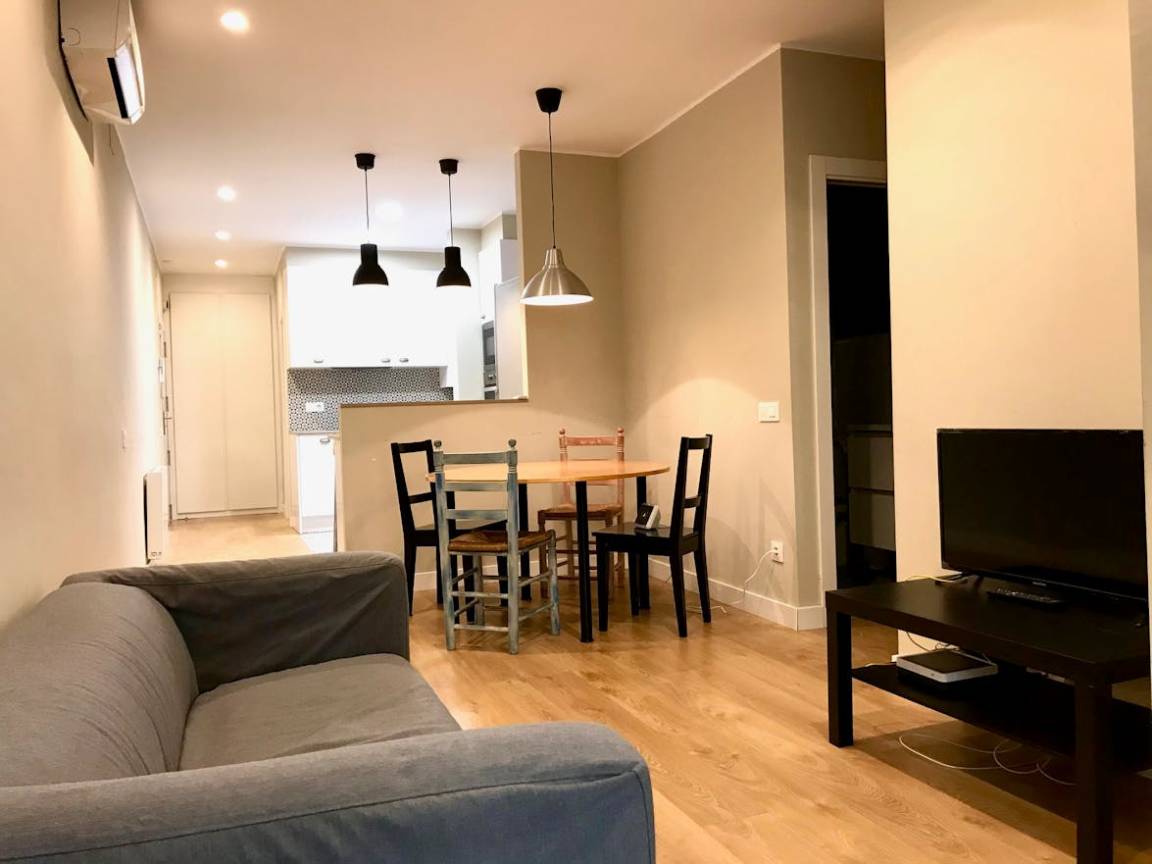 100 M² Apartamento ∙ 3 Quartos ∙ 4 Hóspedes - Rubí